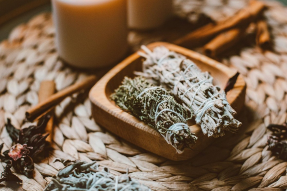 Living the Frequency of Love with Ella Ringrose - Positive Life